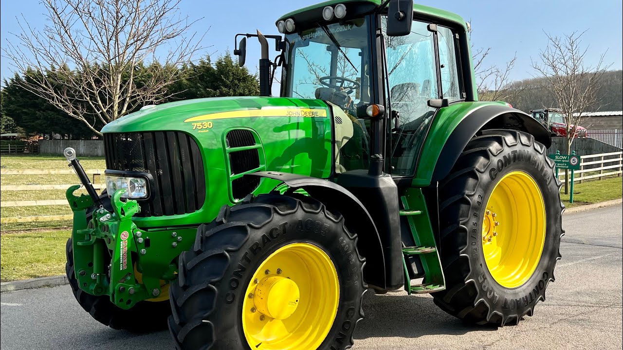 JOHN DEERE 7530 FULL WALK AROUND VIDEO - YouTube