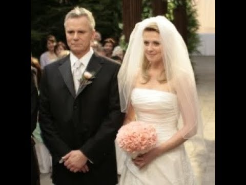 Stargate SG-1 Sam & Jack- Something like This HD - YouTube
