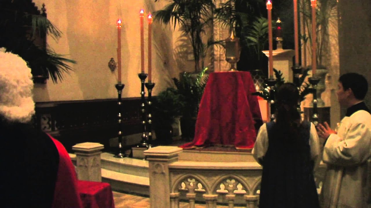 The Eucharistic Procession Holy Thursday 2014 - YouTube