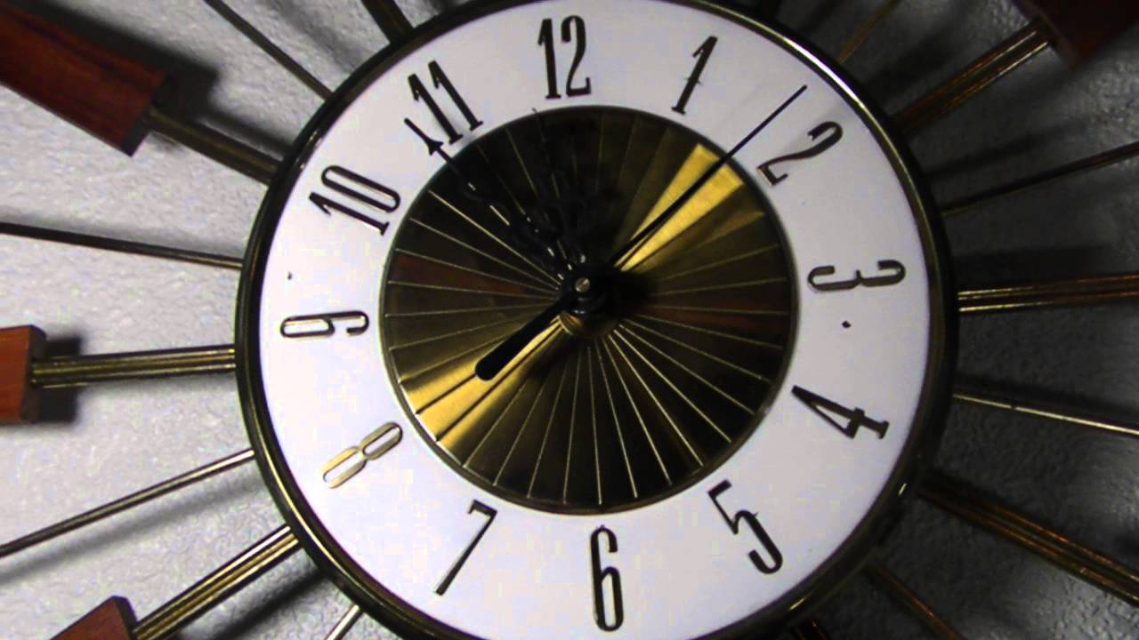 Vintage Mid Century Modern Elgin Atomic Starburst Clock with Matching ...