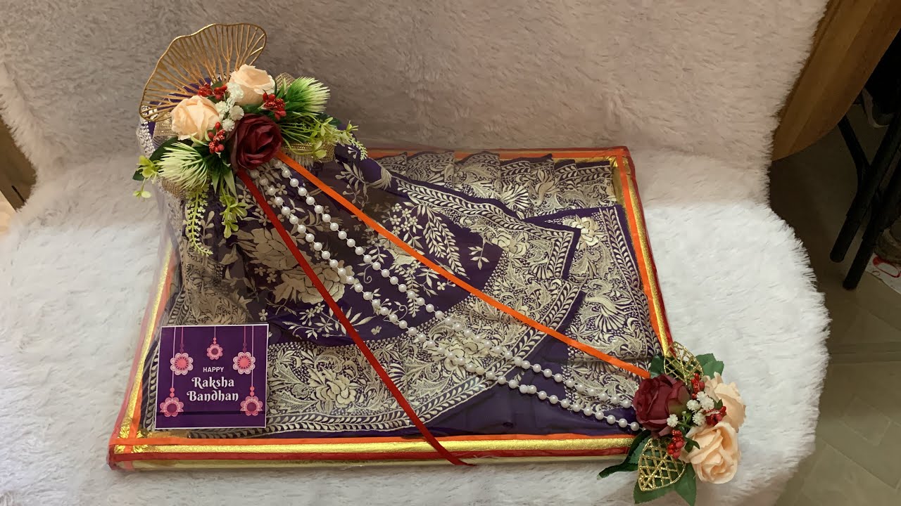 Pretty Sari Packing | How to Presentable & Beautiful sari packing ...