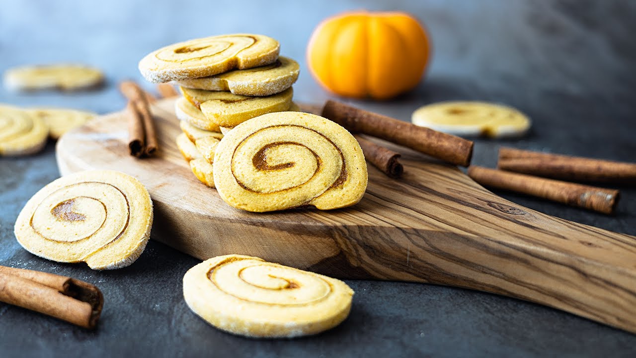 Pumpkin roll cookies. Fall season recipe. - YouTube