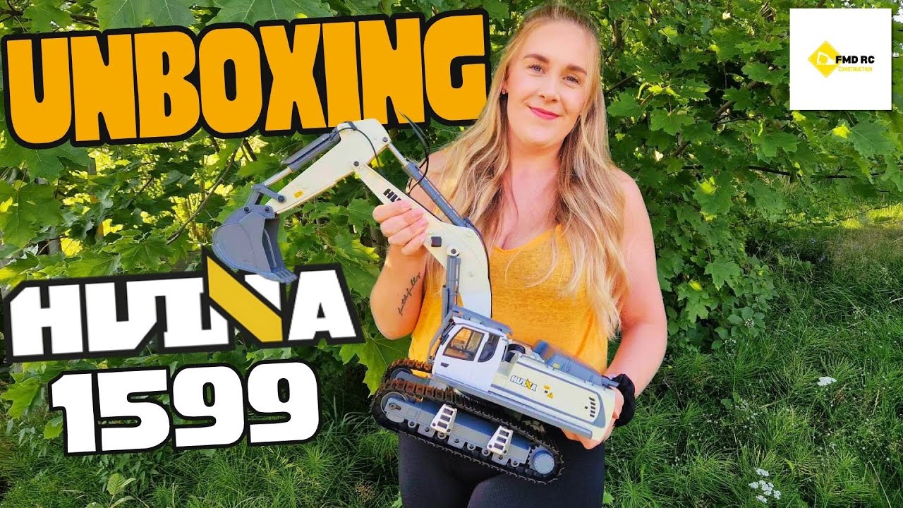 UNBOXING HUINA 1599 - Full Metal Electric RC Excavator - YouTube