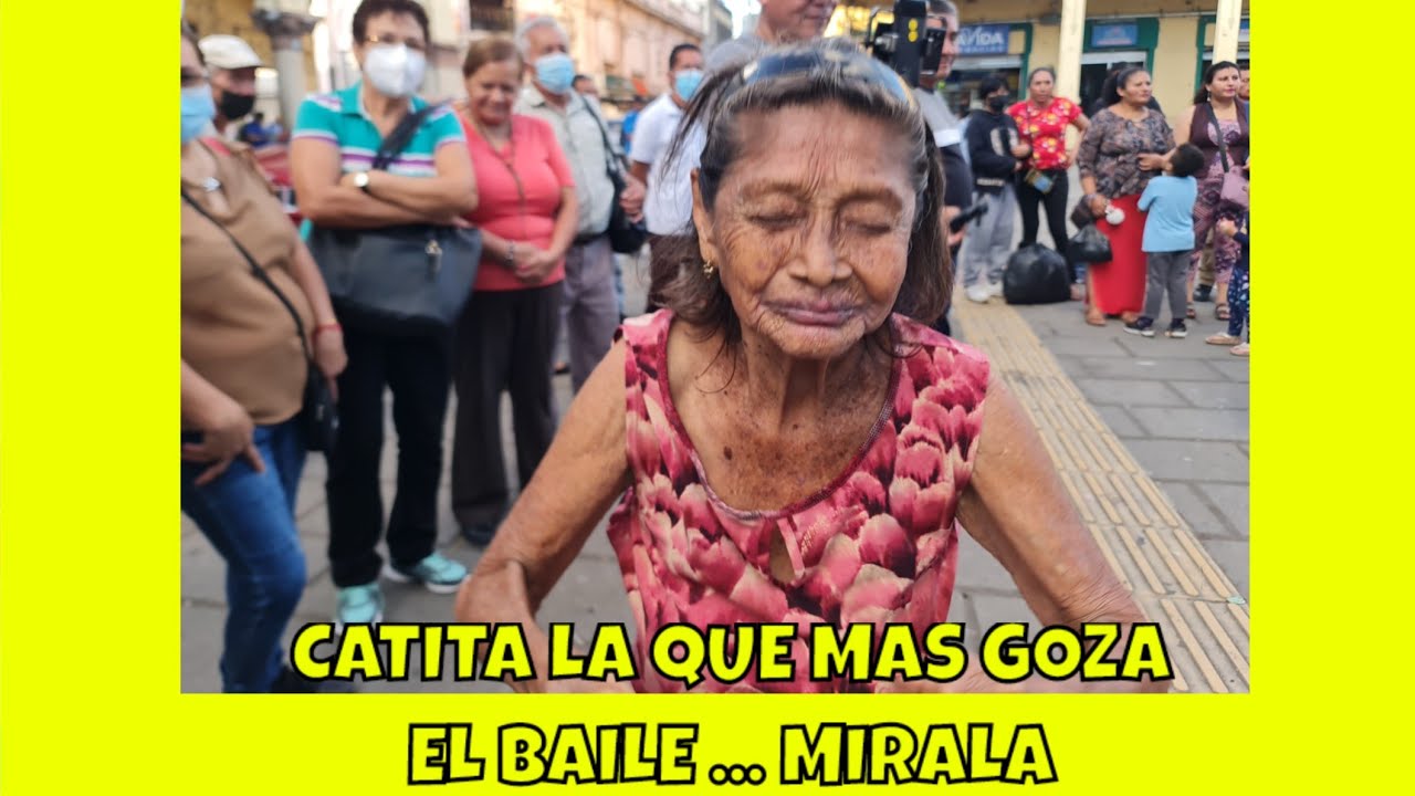 Mira Como Se La Goza Mama Catita - YouTube
