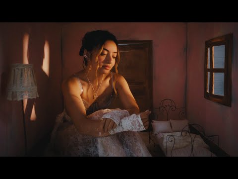 Vale Garzón   - Mi Casa (Videoclip Oficial)