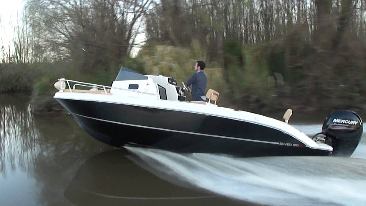 Lancha Silver 210 Walk Around Cuddy - YouTube