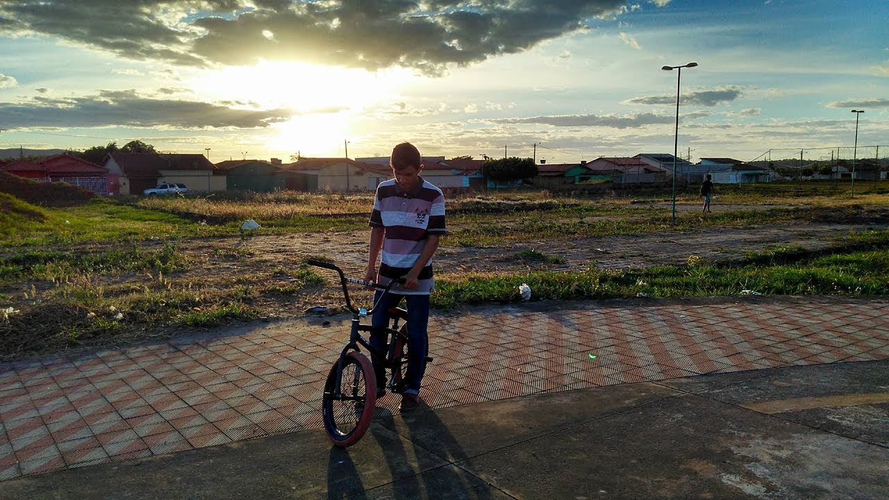Rian Carlos // Grind Crew part 2 - YouTube