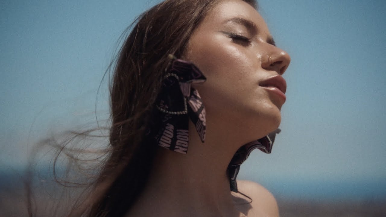 BANA - 1By1 (Official Visualizer) - YouTube