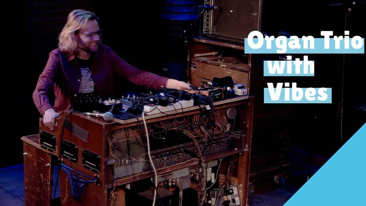 Matthias Bublath, Tim Collins, Christian Lettner / Chunter (vibes ...