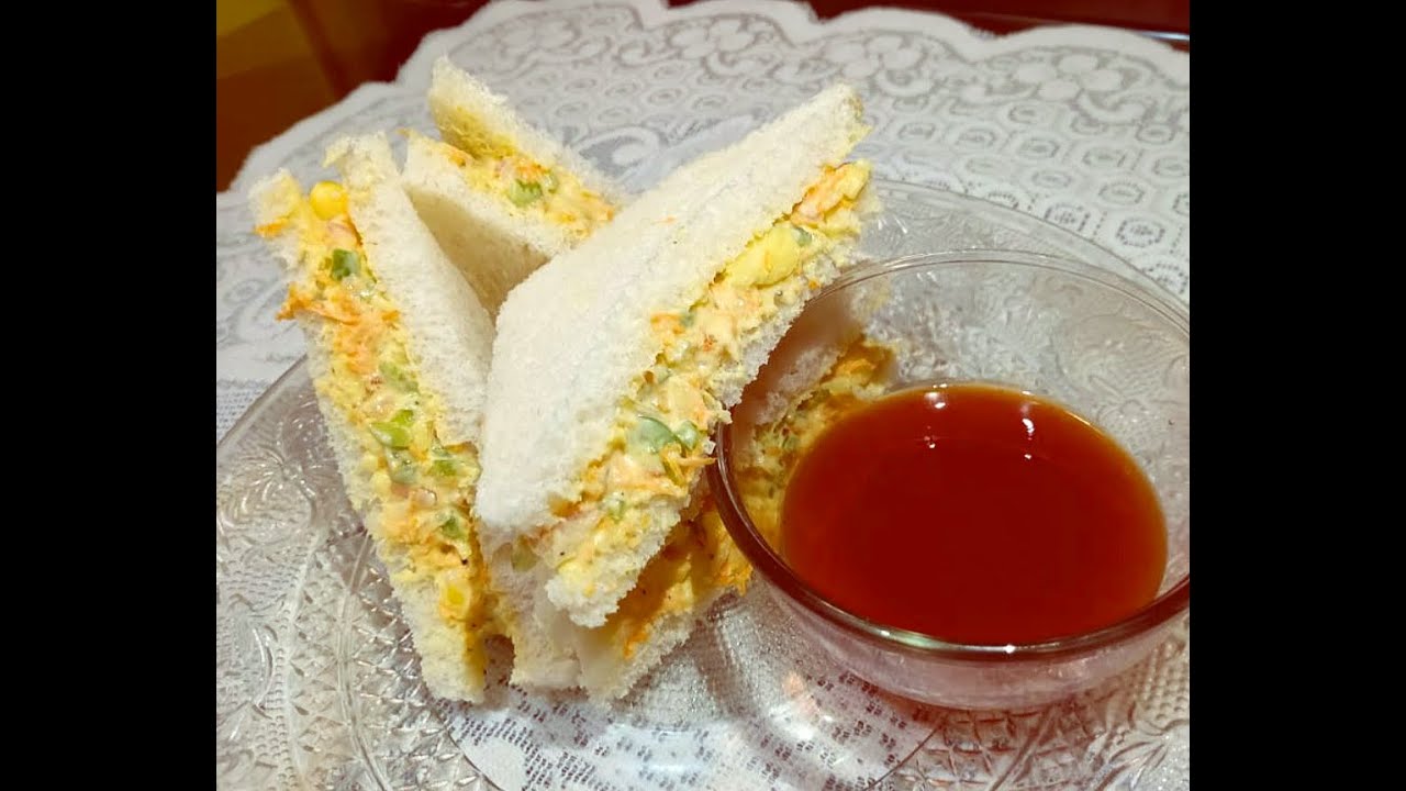 Dahi ke Sandwich !! Hung Curd Sandwich !! By AAOAurKHAO !! - YouTube