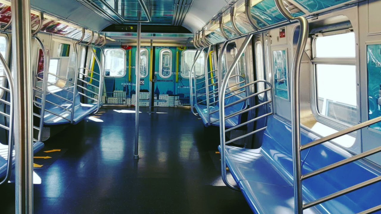 NYC E Train Subway Sounds and Announcements - YouTube