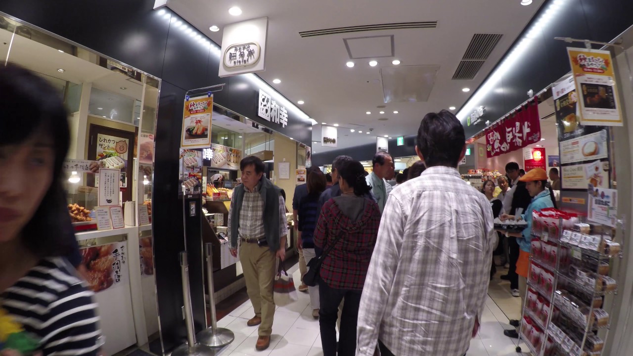 Japanese Expressway Service Area: A Short Walkthrough - YouTube