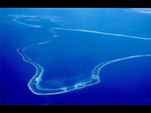 A LA DECOUVERTE D'UN INCROYABLE ATOLL POLYNESIEN: HAO *** - YouTube