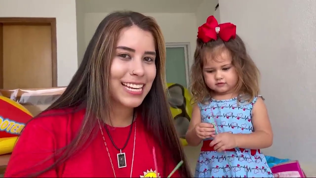 Minha IrmÃzinha De 2 Anos Virou Uma Sereia Youtube