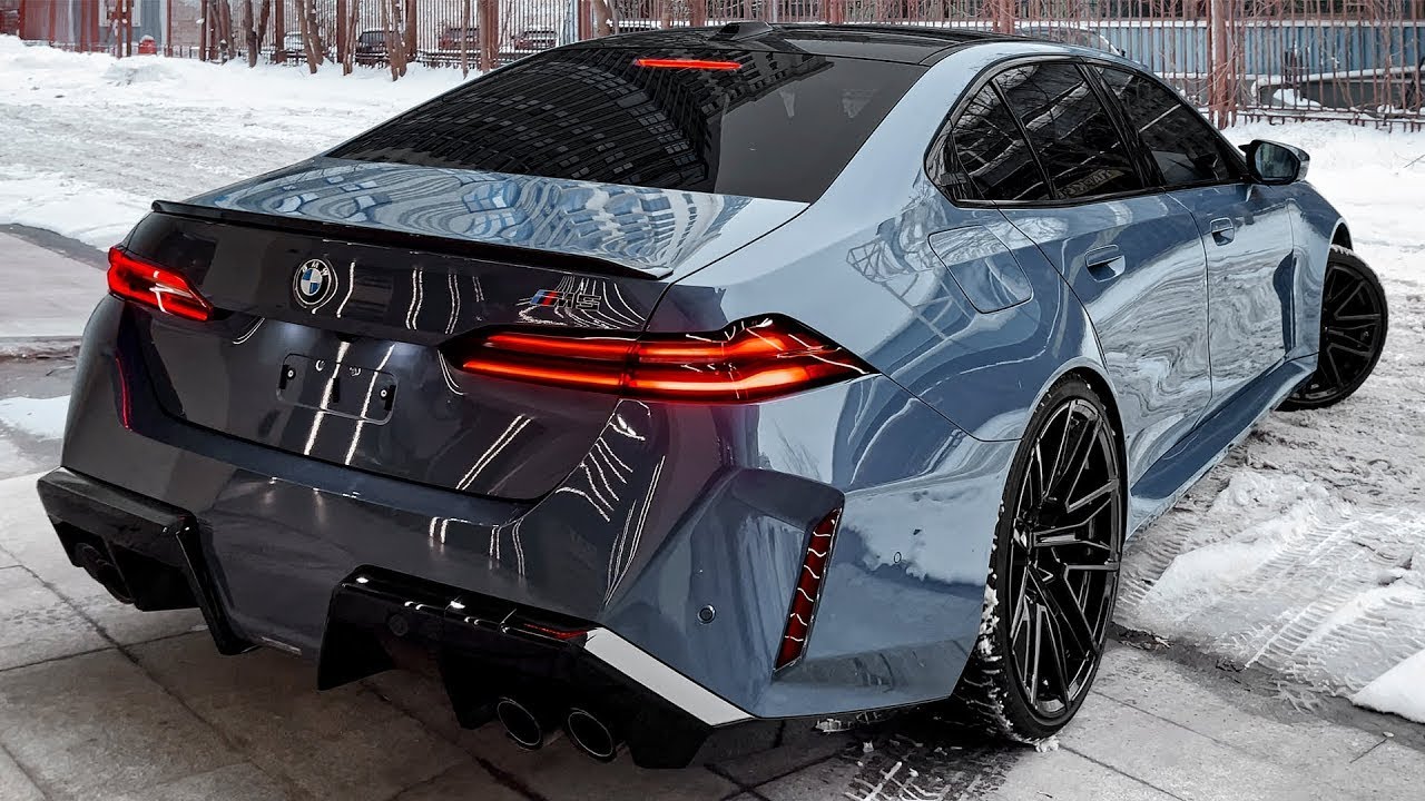 BMW M5 Competition – Supercar Killer Sedan - YouTube