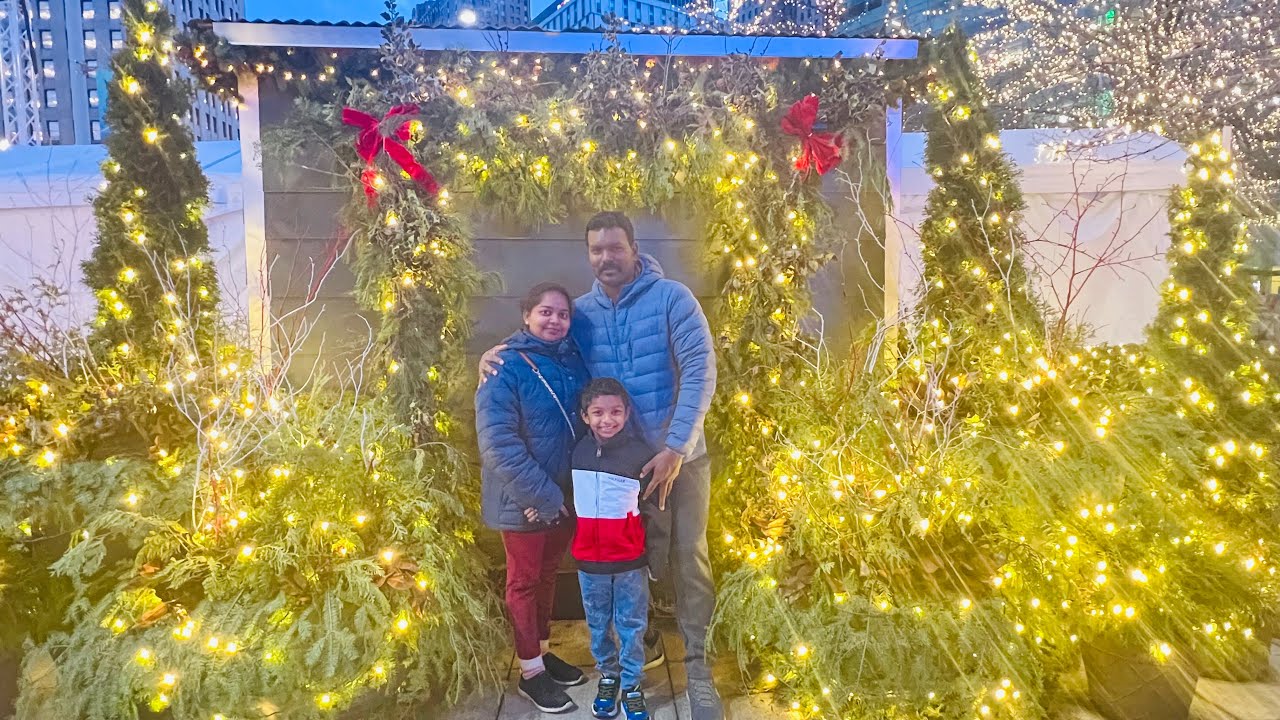 Christmas Decorations at Detroit Downtown - YouTube