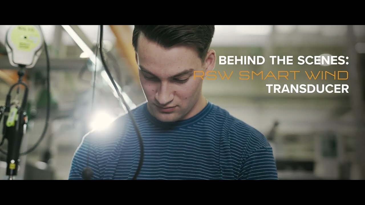 Raymarine Smart Wind | Precision Wind Sensors - YouTube