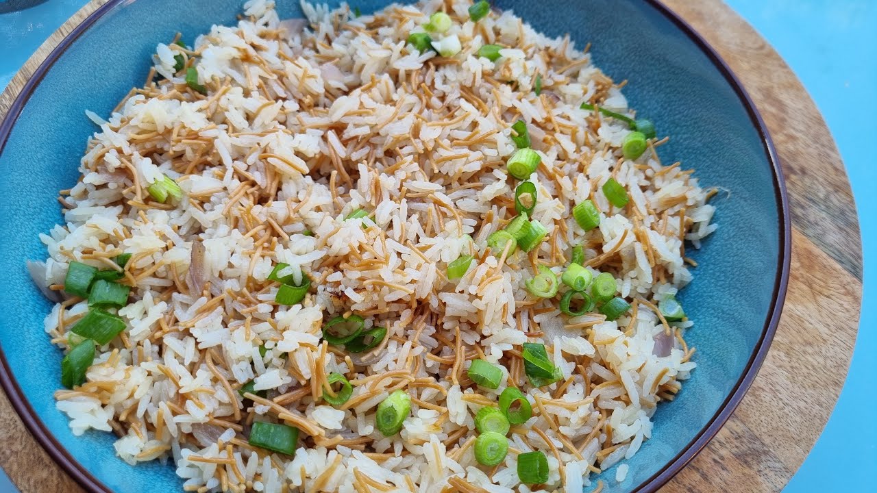 Recette de RIZ aux vermicelles Façon Lyvie's cooking ( riz libanais ...