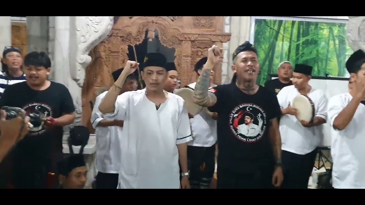 Indonesia Raya - Ya Lal Wathon (Mike Marjinal - Hadroh Priuk Silaturasa ...