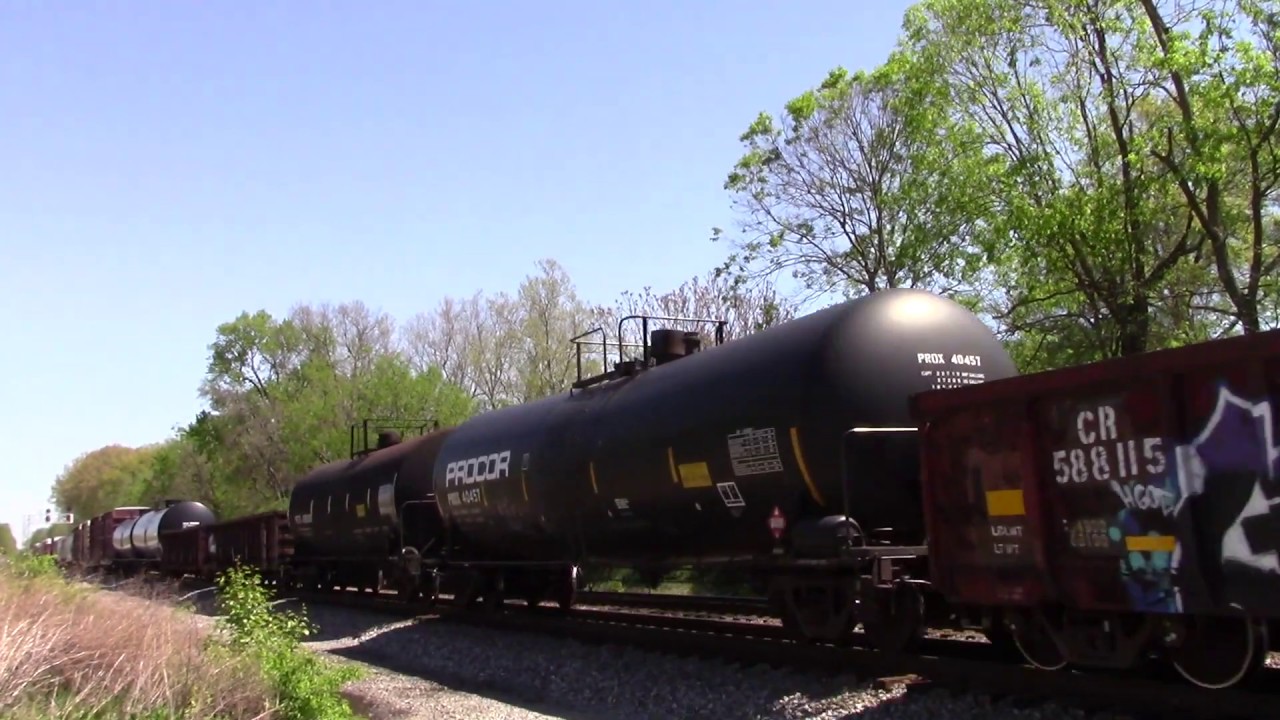 UNION PACIFIC UP GE AC44CW Southbound Mix Freight on the Norfolk ...