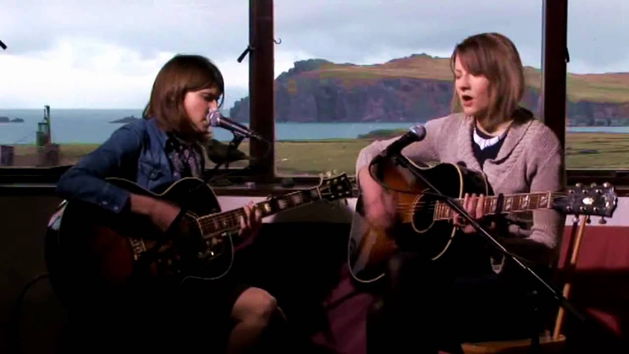 Smoke Fairies - Storm Song (Live on Other Voices) - YouTube