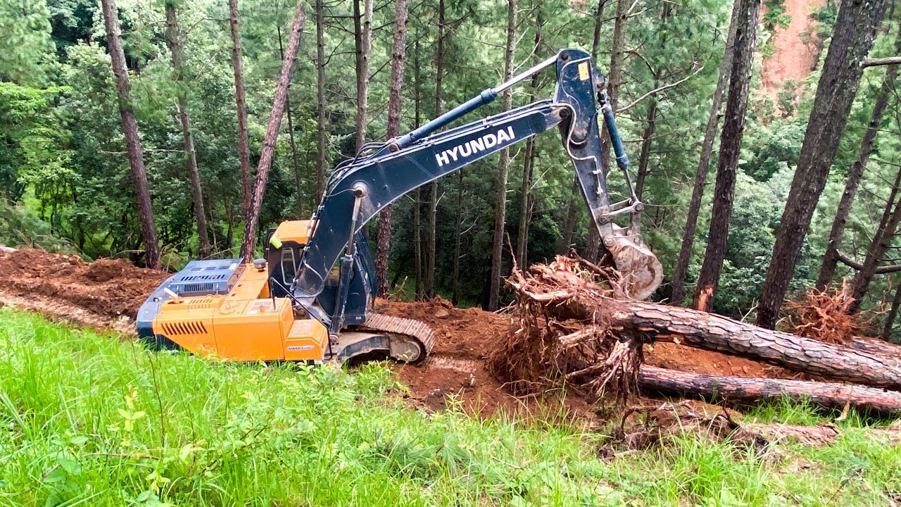 This SECRET Mountain Road Took One CRAZY Excavator Driver to Build ...