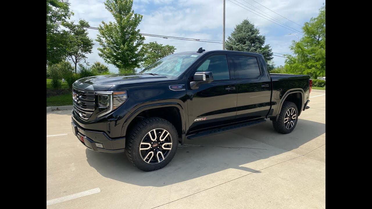 2024 GMC Sierra_1500 AT4 4WD Crew Cab 147 Kansas City, Tiffani Springs, Platte City, Gladstone ...
