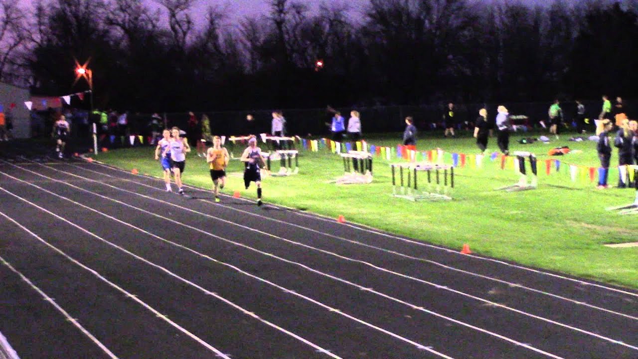 4x400 at Ridgeview: Lucas Cunningham, Brett Logsdon, Henri Haafke ...
