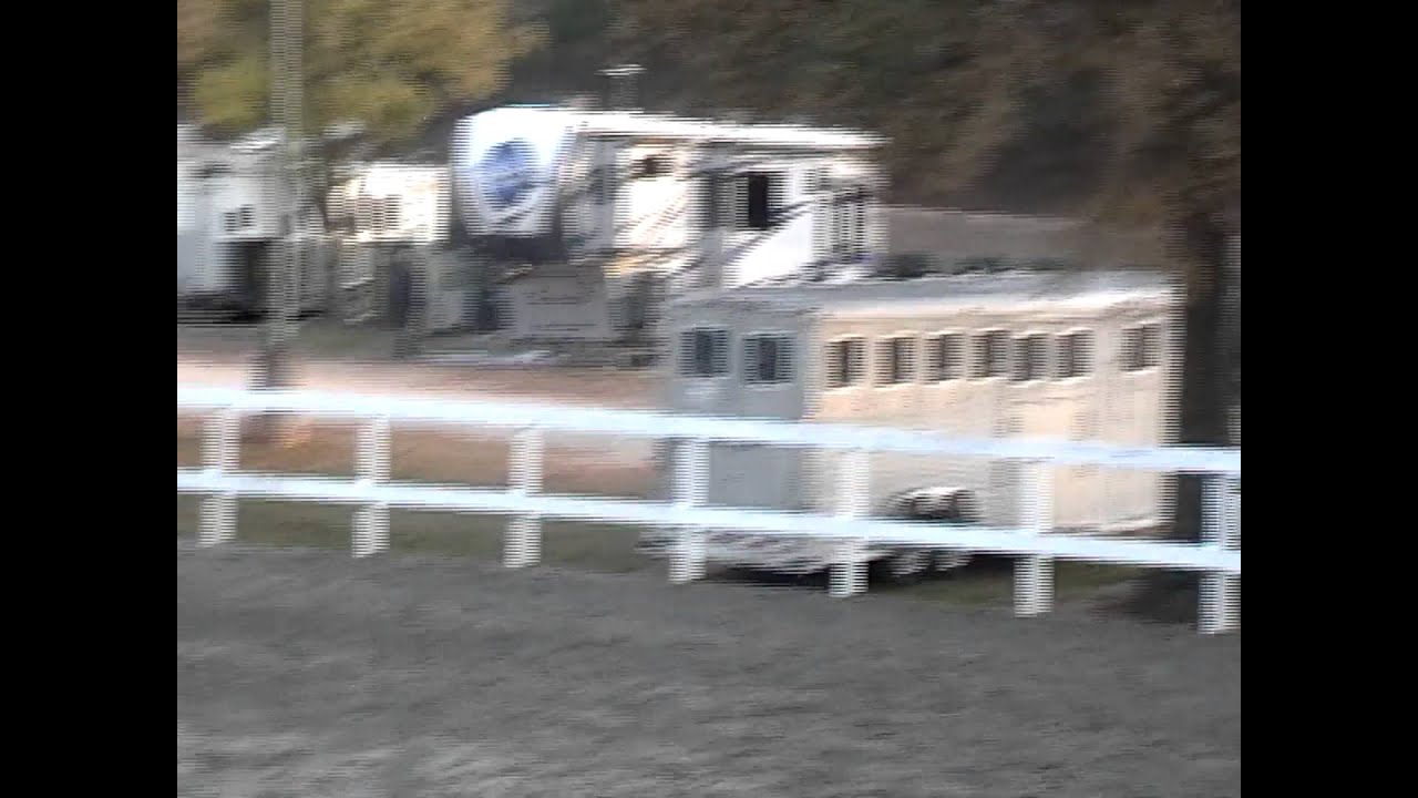 3' Hunter Over Fences - YouTube