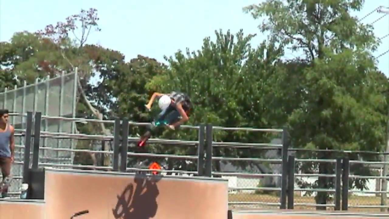 Billy Perry Gear 4 a Year bmx - YouTube