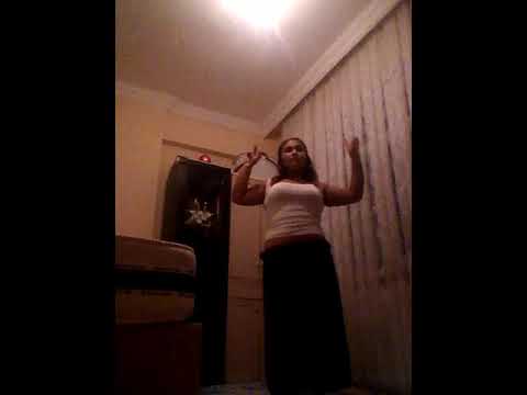 Roman kizi salliyorr