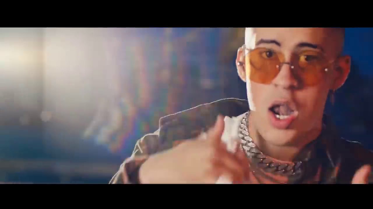 BYE ME FUI - Bad Bunny ( Video Official ) - YouTube