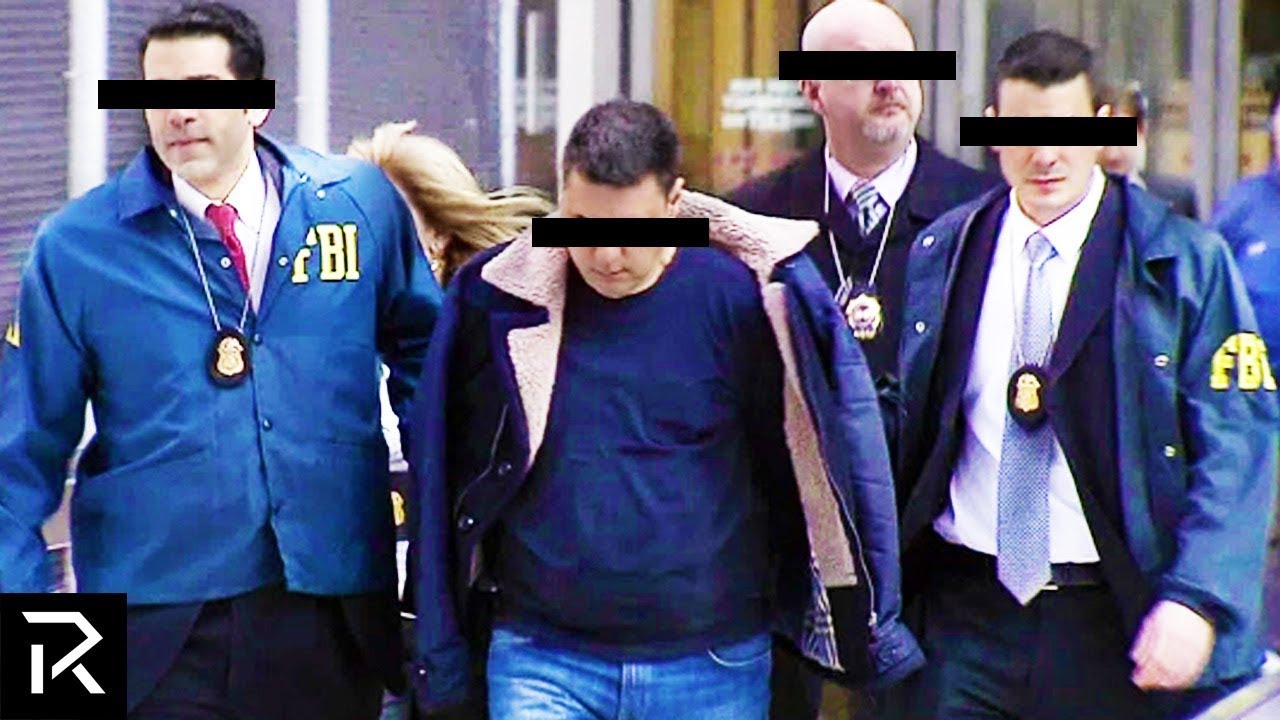 Phone Scammer Targeted An FBI Agent And Got CAUGHT - YouTube