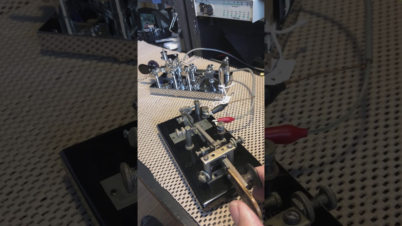 Vibroplex Model X - YouTube