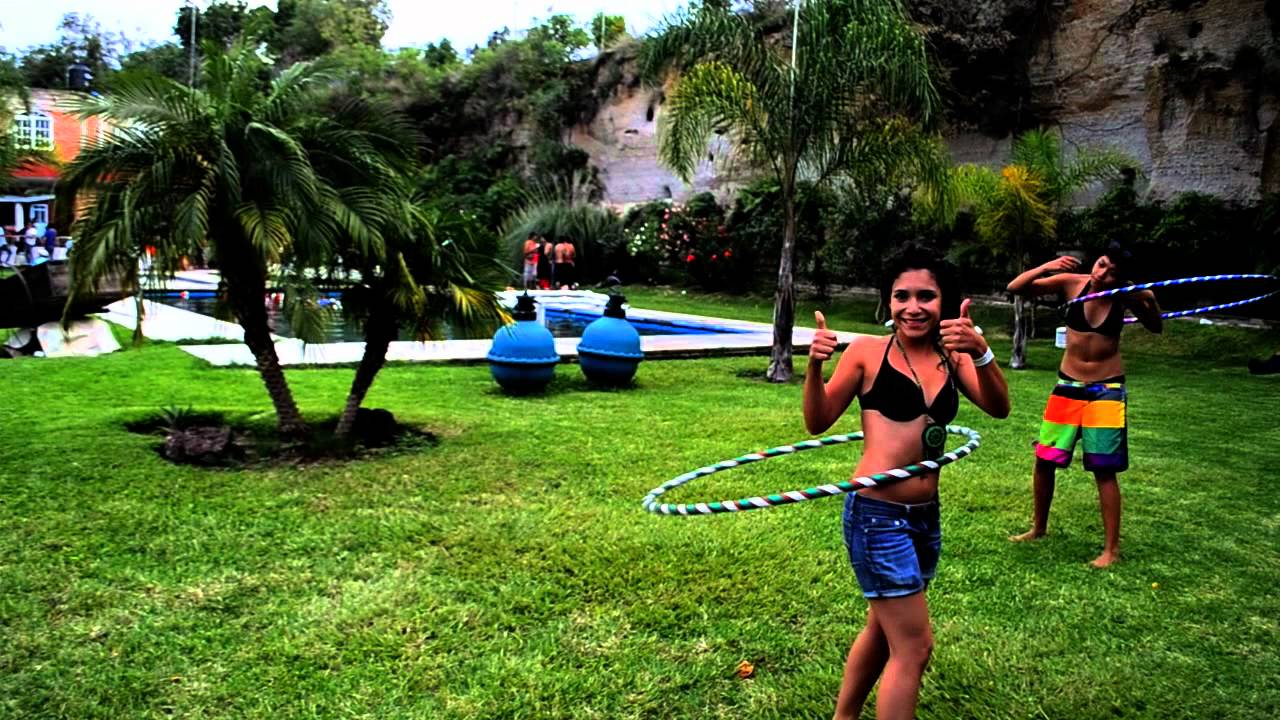 En Vivo GDL TV@ Ballantine´s super nova pool party - YouTube