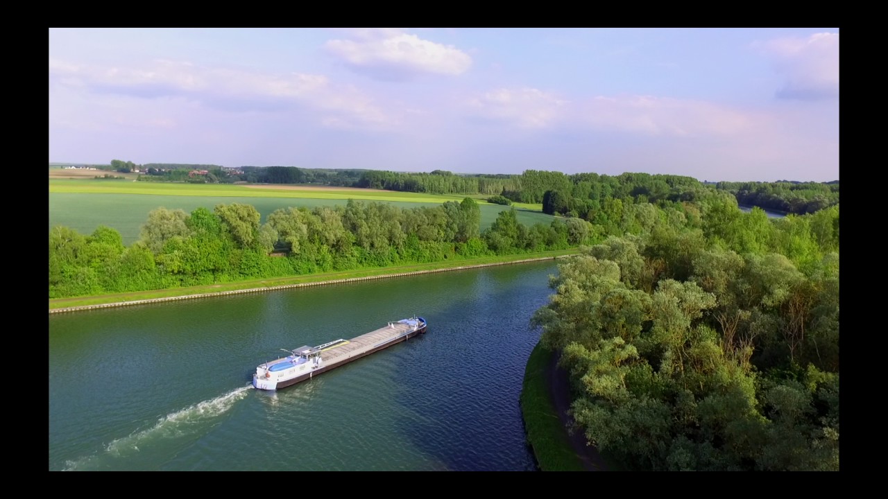 balade canaux - YouTube