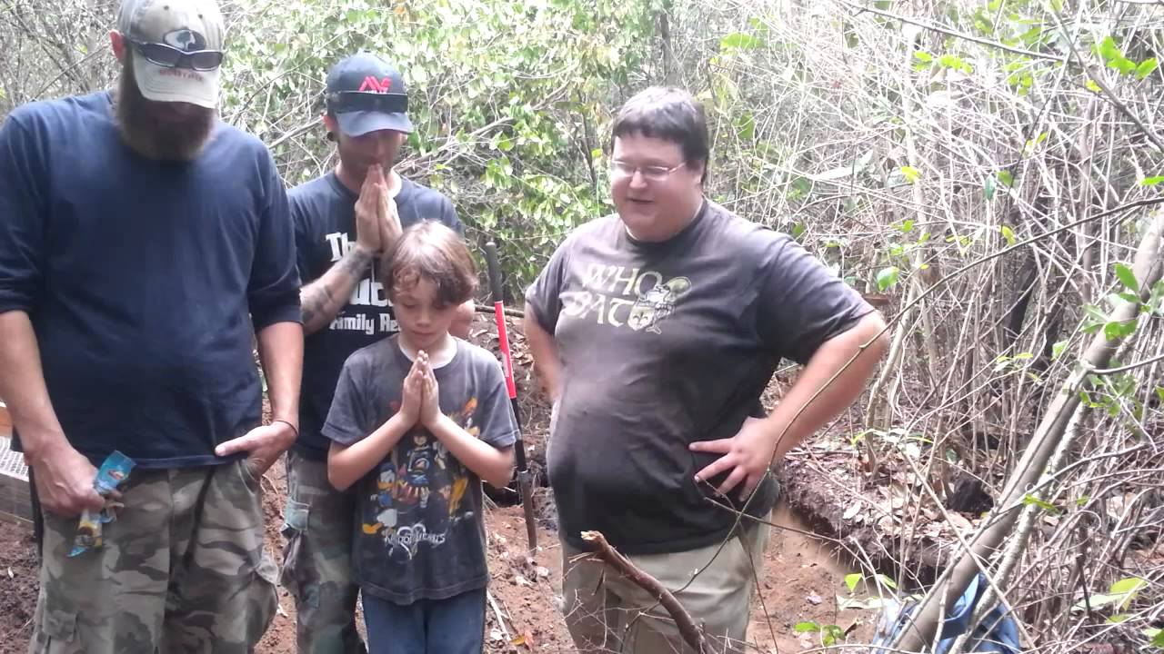 Louisiana Arrowhead Digging - YouTube