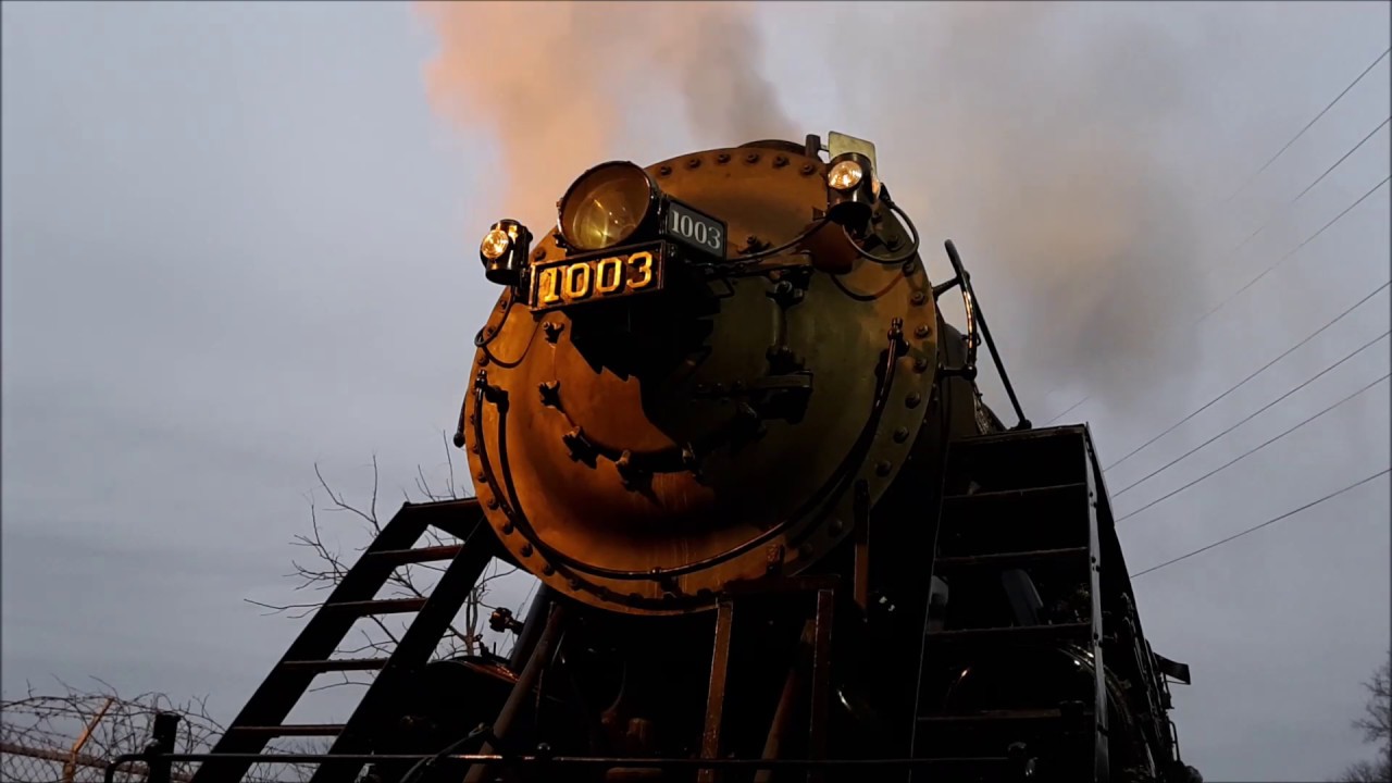 Soo Line 1003: Hartford and Plymouth Santa Trains 2018 - YouTube