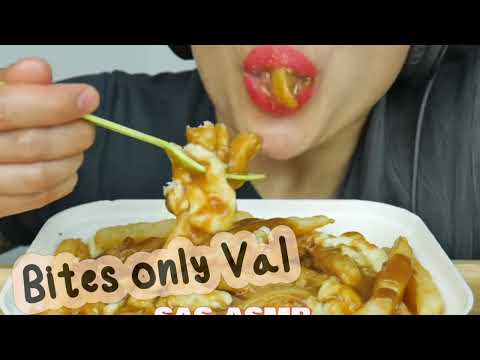 Sas ASMR || Poutine *BITES ONLY *