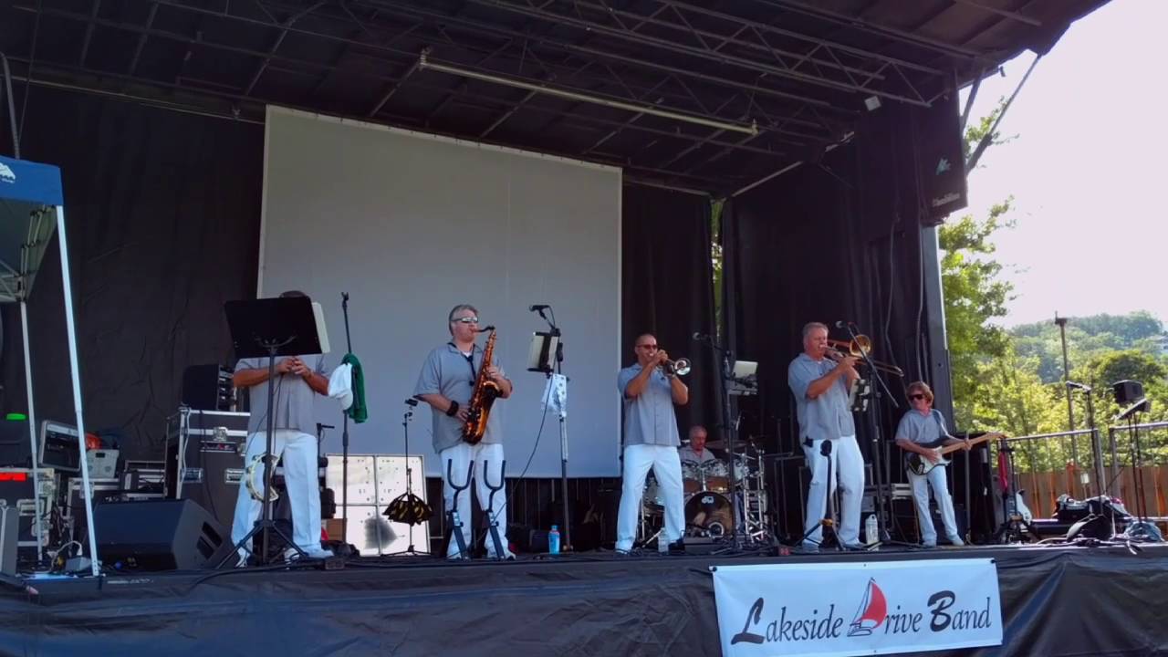 Lakeside Drive Band at Lake Lure NC - Dirty Dancing Festival 2016 - YouTube