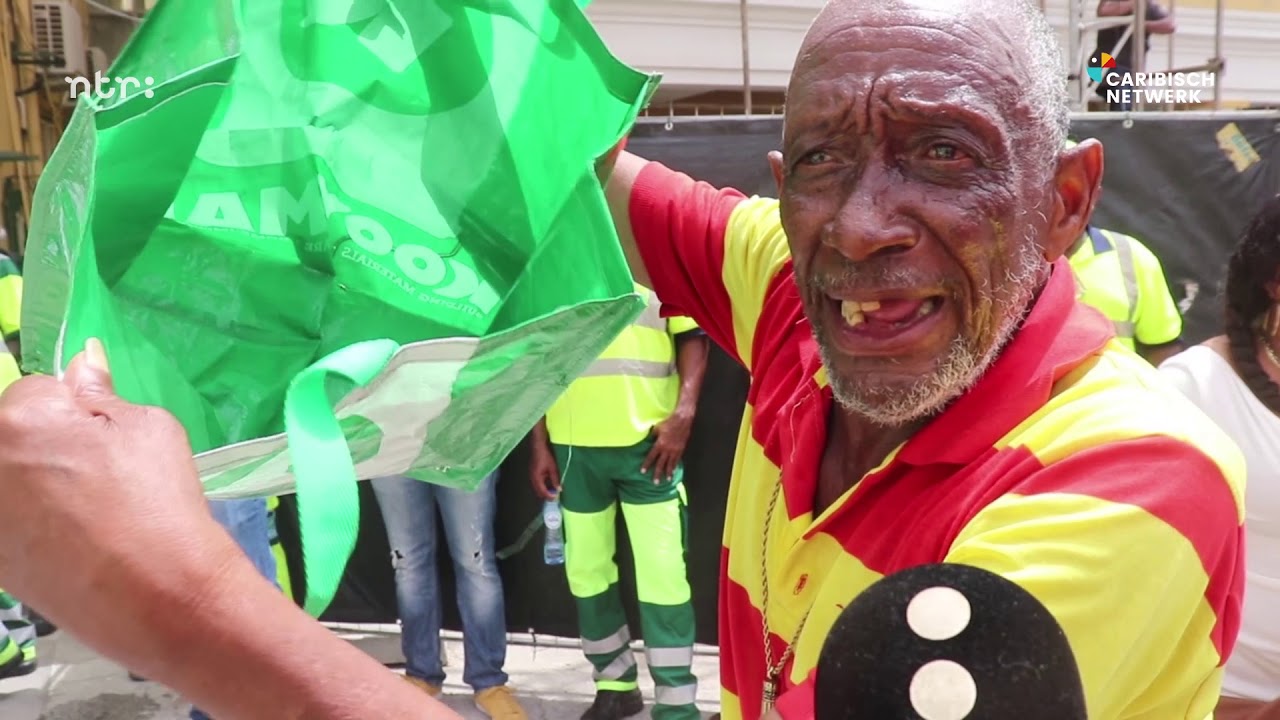 Opstand tegen regering Curacao - YouTube