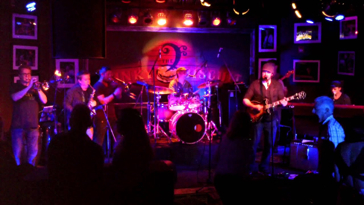 Mingo Fishtrap "James Brown Medley" The Funky Biscuit, 1-9-2015 - YouTube