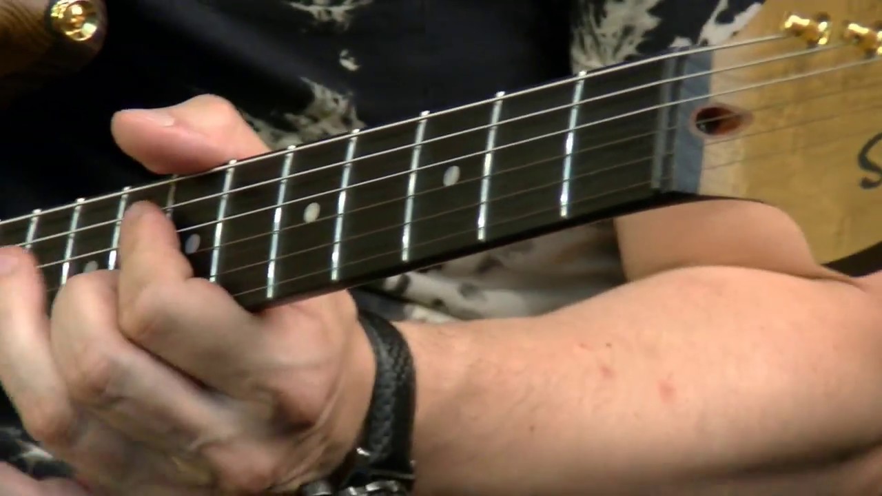 SD Guitars - Roasted Ash Strat - YouTube