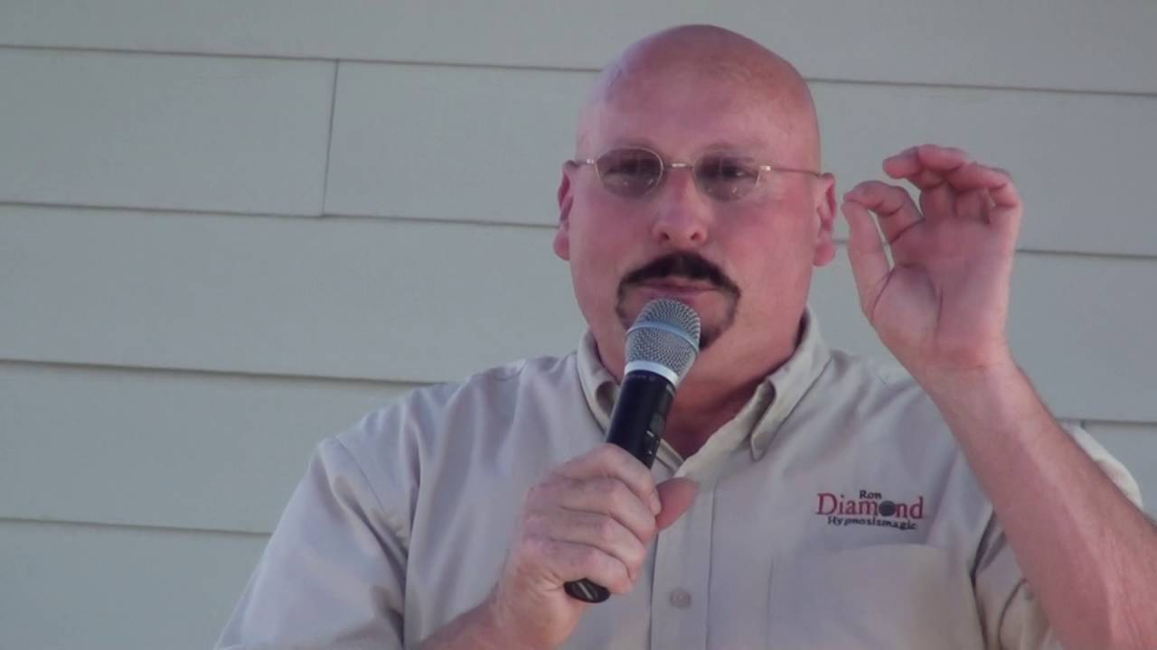 Hypnotist Ron Diamond Kansas State Fair 2013 - YouTube