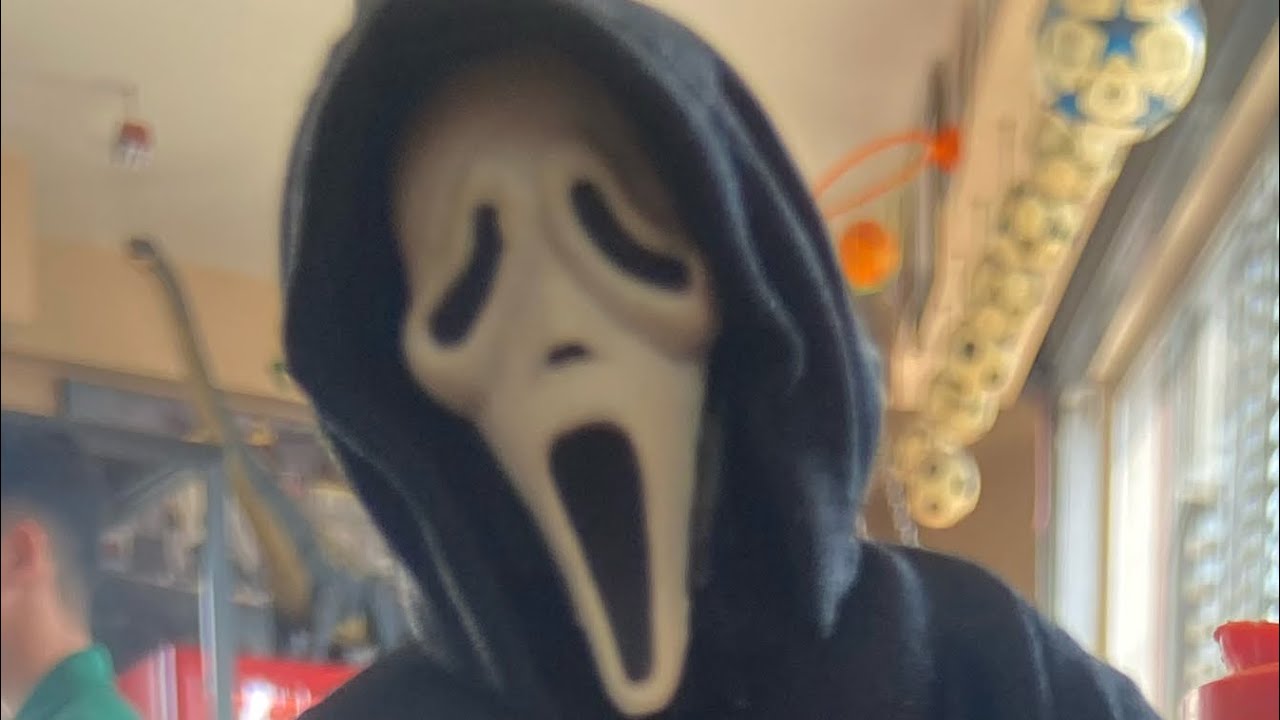 Ghostface vs spider - YouTube