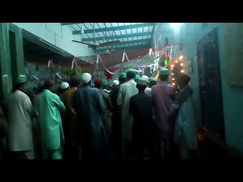 very beautiful salam by asiqane rasool(2)