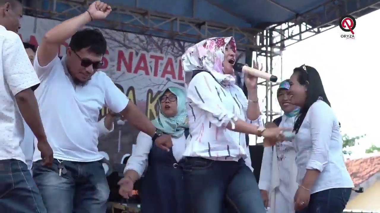 JANGAN NGET NGETAN DIES NATALIS SMP NEGERI 2 BULAKAMBA - YouTube
