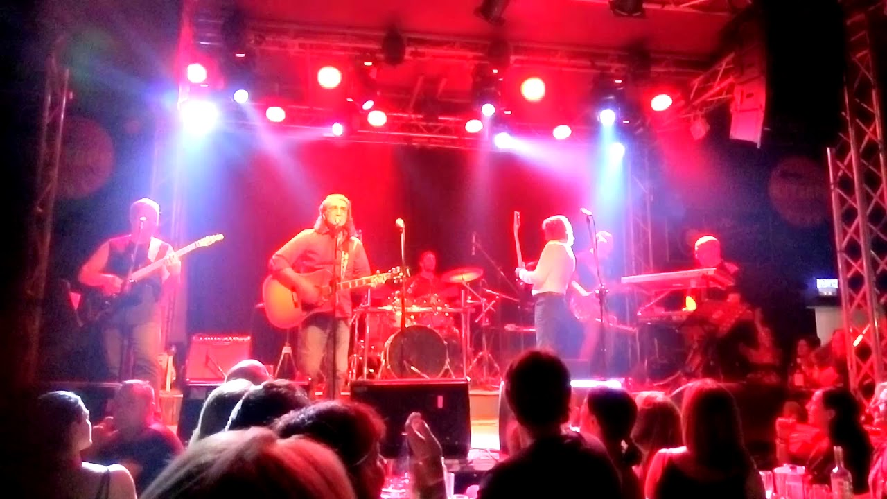 ΒΑΣΙΛΗΣ ΚΑΖΟΥΛΗΣ "ΑΕΡΟΠΛΑΝΑ" (LIVE ΣΤΟ "ΚΥΤΤΑΡΟ", 26-10-18) - YouTube