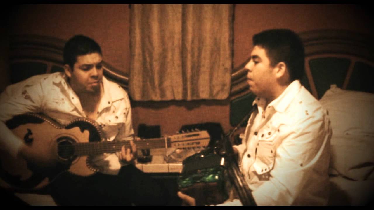 Los Hermanos Vega JR - Sonora y sus ojos negros - YouTube