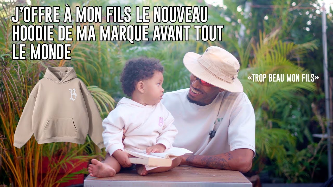 J'offre à mon fils le nouveau hoodie de ma marque avant sa sortie (il ...